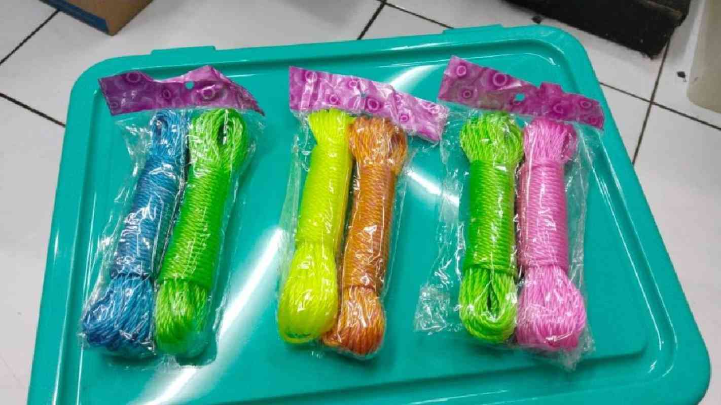 Jual Tali Tambang Plastik Jemuran 10 Meter Original Murah - Harga ...