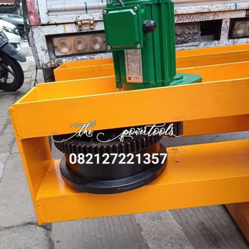 Jual Crane Saddle Hoist Motor 5ton - 10ton / Saddle Crane Hoist 2.5 ...