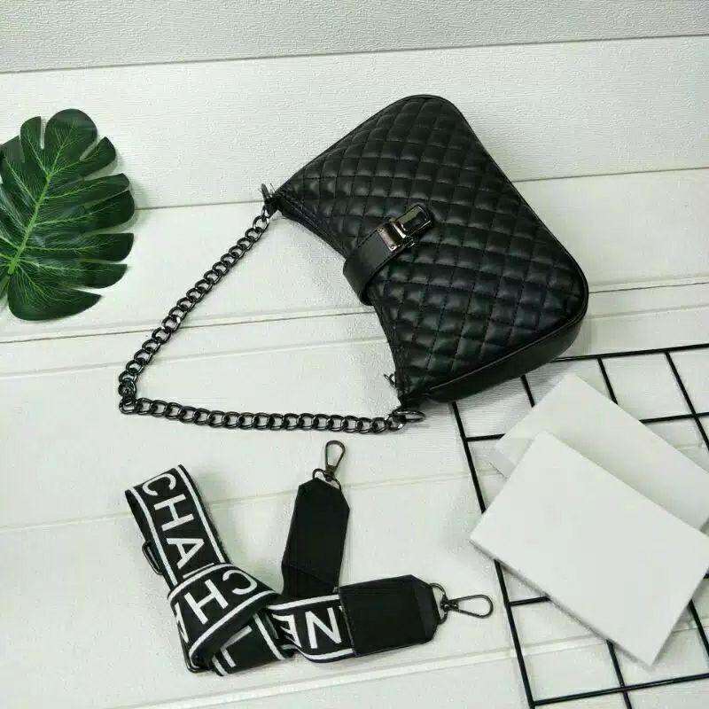 Jual TAS WANITA CH CACA RANTAI di Seller Konveksi Tas Wanita (Expired ...