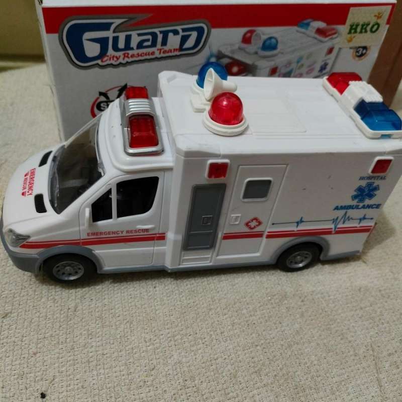 Jual Mainan Mobil Ambulans Ambulance Anak Buka Pintu Berlampu Jalan ...