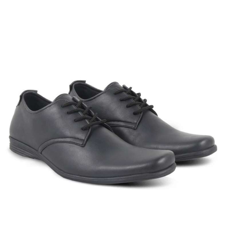 Jual Sepatu Pantofel Pria Terbaru V 6781 Brand Varka Sepatu Semi Formal Kerja Kantor Trendi ...