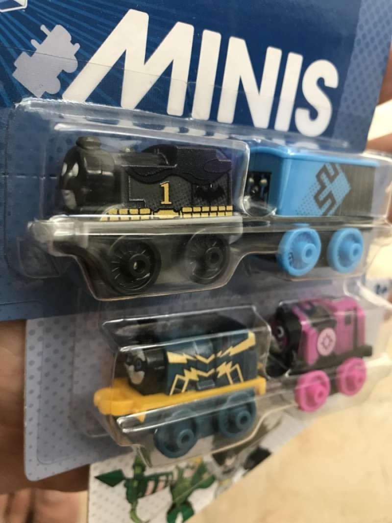 Promo Thomas and Friends Minis - DC Super Friends BATMAN Diskon 9% di ...