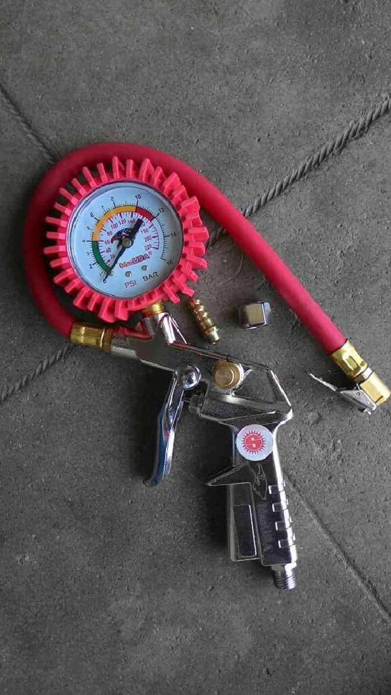 Jual Alat Isi Angin Ban Tire Gun Inflator 3 in 1 220 PSI MacUSA di ...
