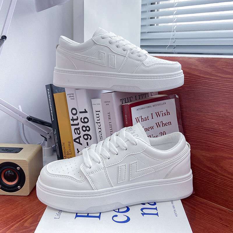 Promo Sepatu Sneakers Wanita Keren Design Simple Dengan Banyak Pilihan ...