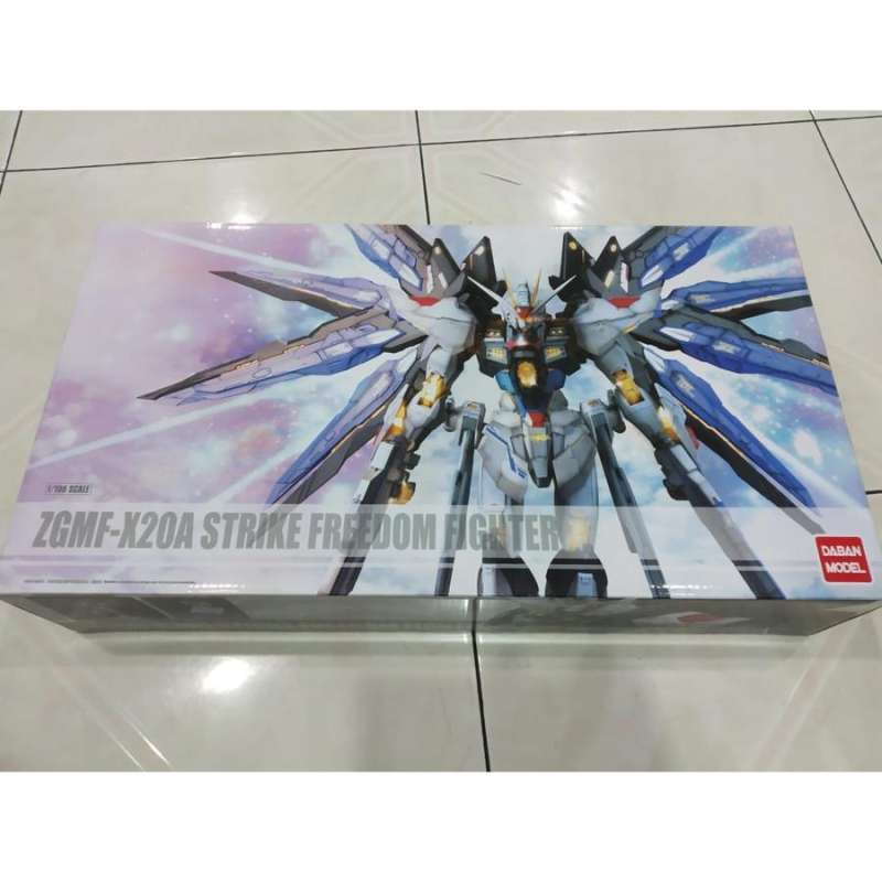 Jual Daban MG 1/100 Strike Freedom Metal Build Ver - Gundam bkn Bandai ...