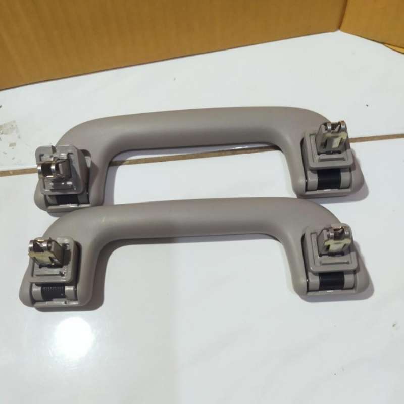 Jual Handle Pegangan Tangan Innova Reborn Fortuner Hilux Original Baru ...