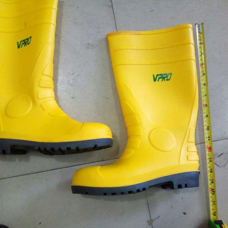 Jual Sepatu Boot Safety Ada Besi Di Seller Axie Store - Sutawinangun ...