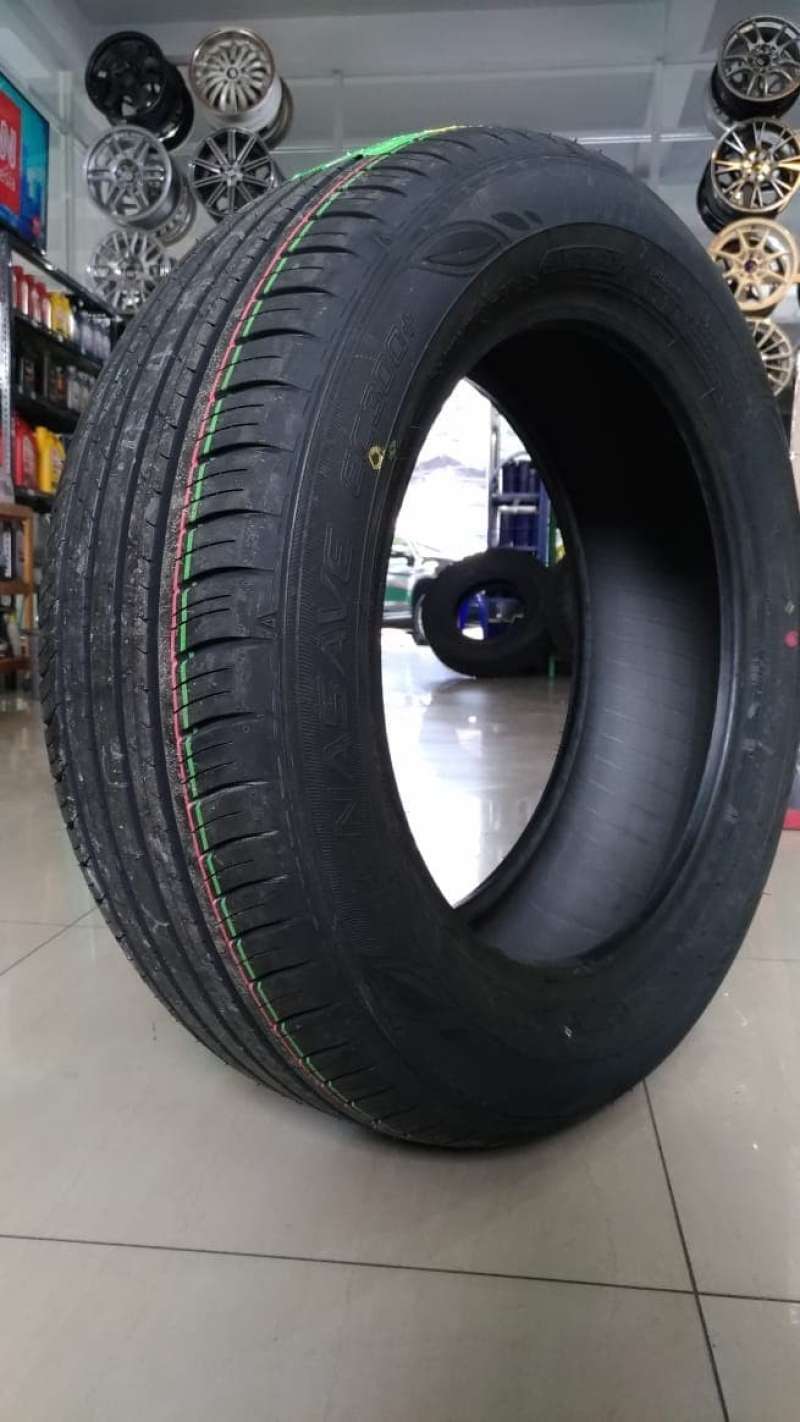 Promo Ban Mobil Dunlop Enasave Ec300 215/60 R17 Diskon 1% Di Seller Roda Kencana Ban Surabaya ...