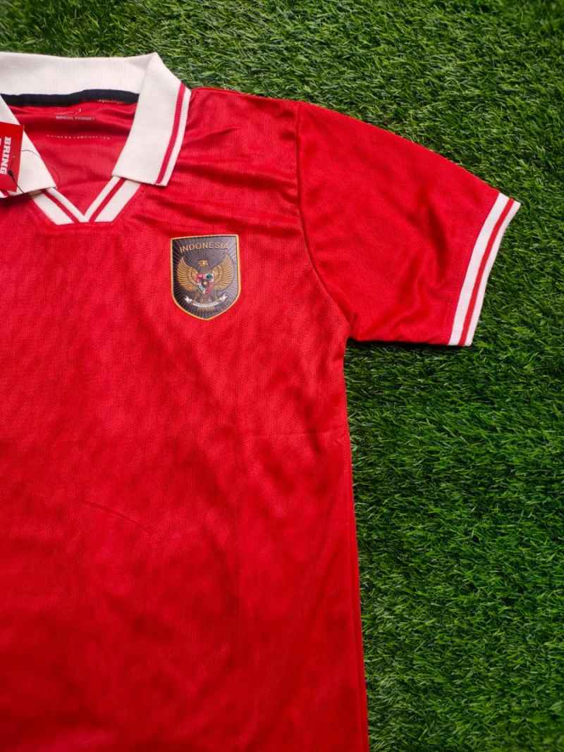 Promo Jersey Timnas Indonesia Mills Merah 2023 Terbaru Diskon 26% Di ...