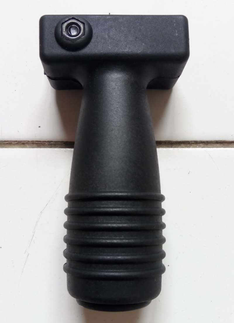 Promo Stubby Vertical Grip Vgrip Foregrip M4 Hk416 Ak Dll Airsoft ...