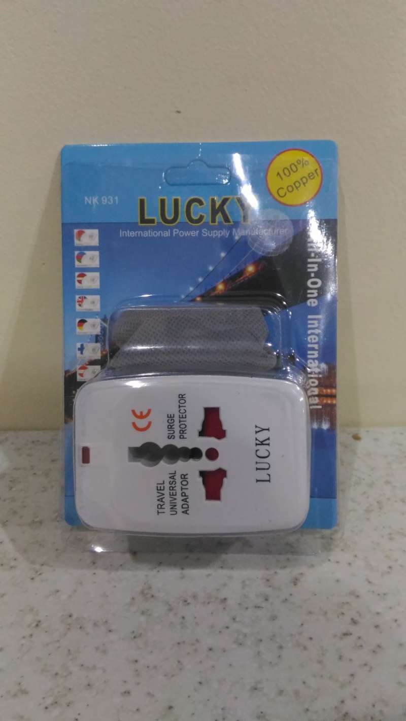 Jual Stop Kontak atau Adaptor atau colokkan Travel International di ...