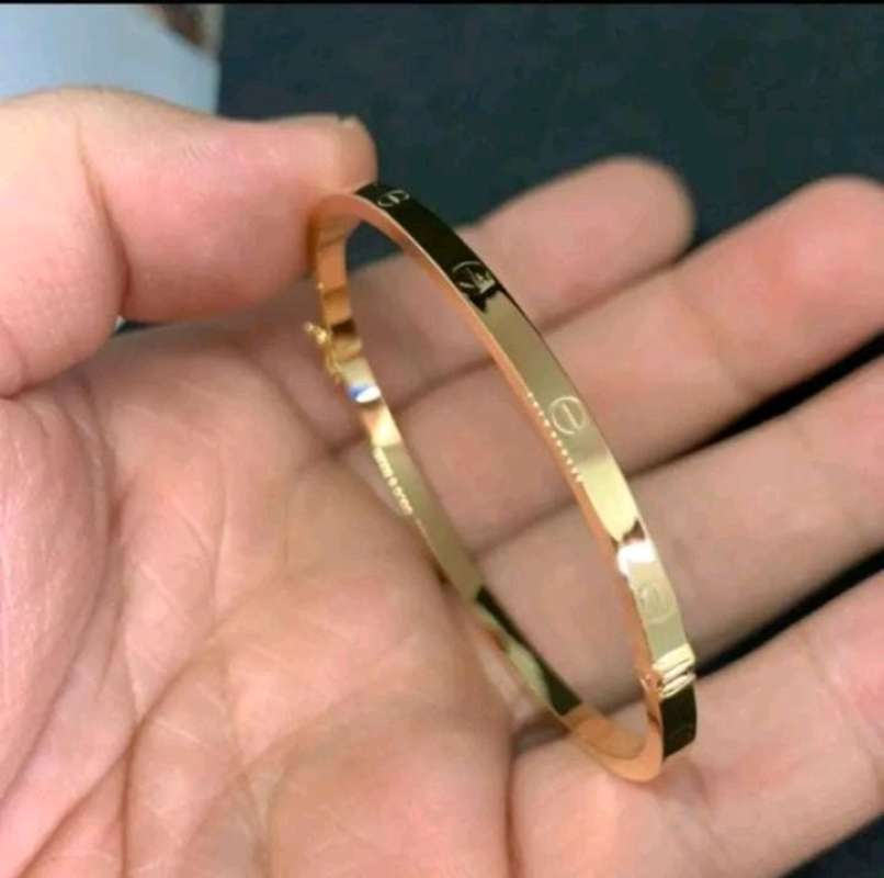 Jual Gelang emas asli model cartier kadar 700 asli di Seller ...