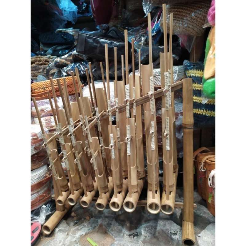 Jual ALAT MUSIK TRADISIONAL ANGKLUNG BAMBU SATU OKTAF di Seller Toko ...