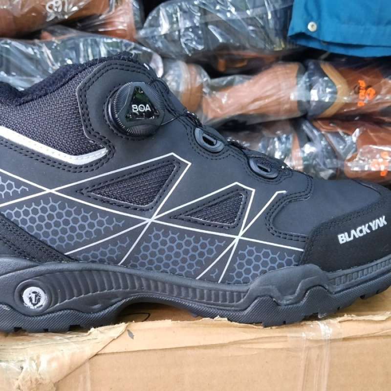 Jual Safety Shoes Black Yak Original Di Seller Aksara_store - Wanajaya ...