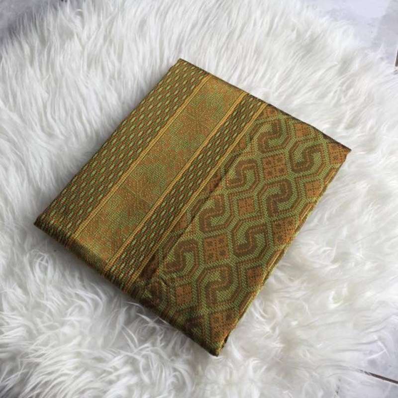 Jual Kain Tenun Daerah Model Terbaru & Kekinian - Harga Diskon Mei 2024 ...