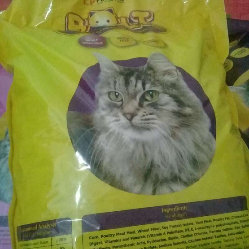 Jual BOLT CAT Bolt Makanan Kucing 250 gram di Seller Vlog Kucing ...