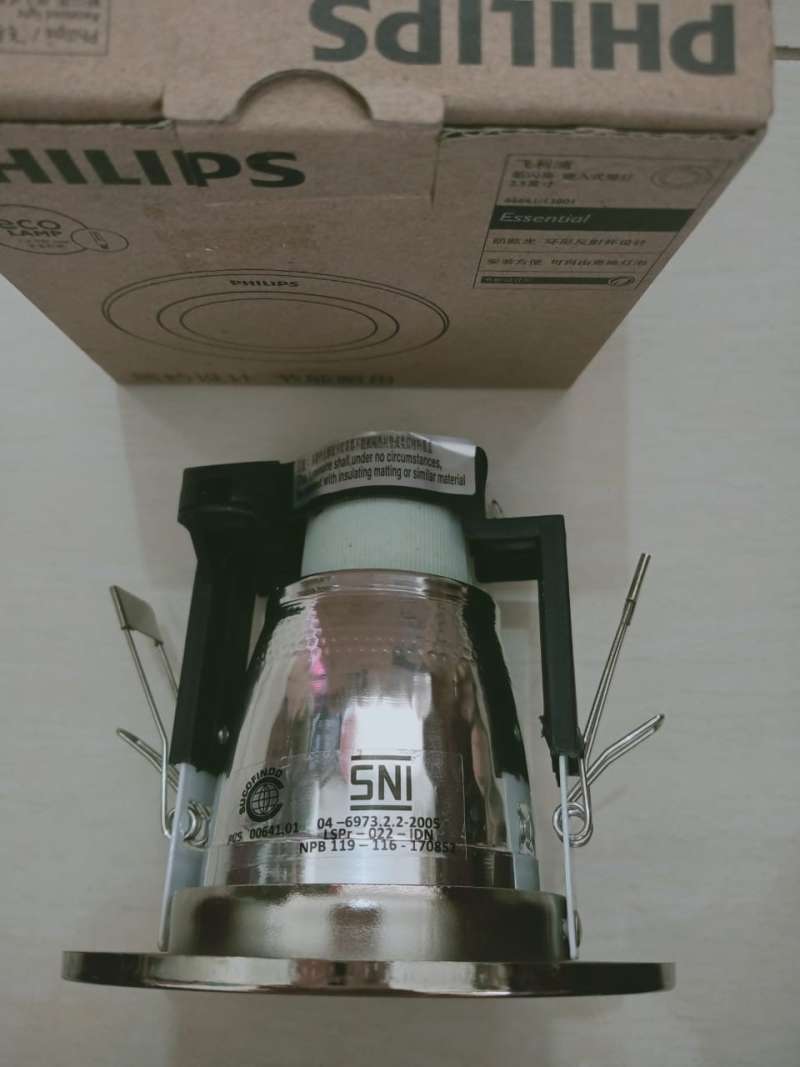 Jual Fitting Lampu Downlight 2,5 Philips Essential Spotlighting Di ...