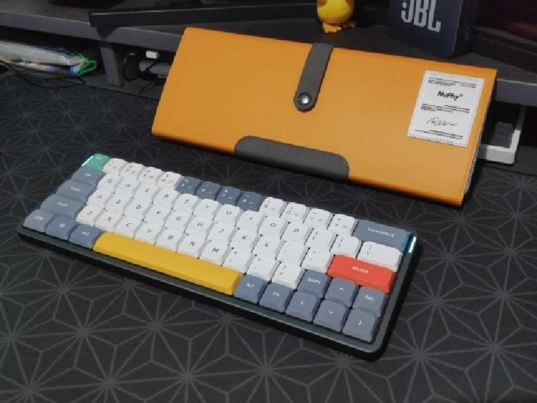 Jual Nuphy Air 60 Wireless Mechanical Keyboard + Nuphy Air 60 NuFolio ...