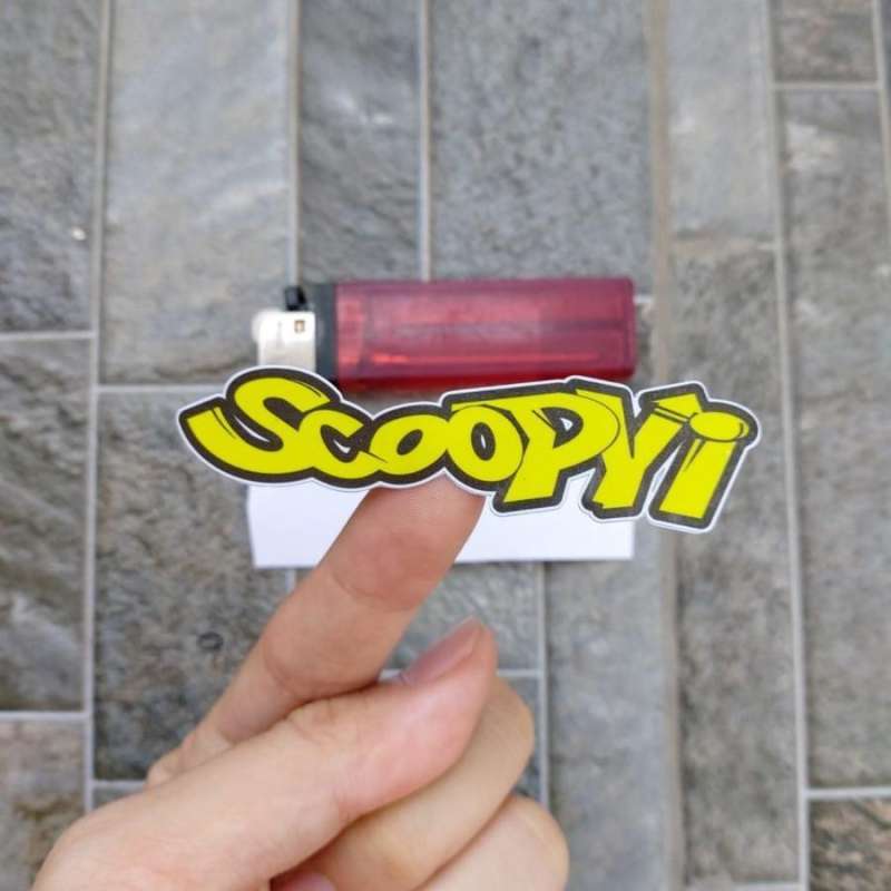 Jual Stiker Vinyl Scoopy Kata Thai Look Kartun Motor Helm Laptop HP ...