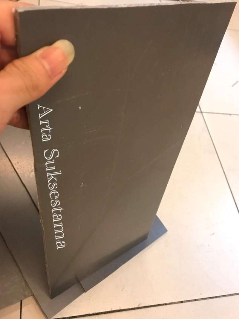 Jual Pvc Grey Sheet / Pvc Lembaran Abu-abu 2mm X 20cm X 60cm Di Seller ...