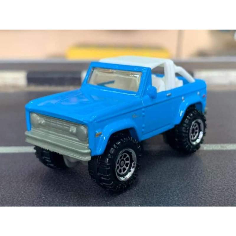 Promo Matchbox 1972 Ford Bronco 4x4 Top Gun Maverick Loose Pack Diskon ...