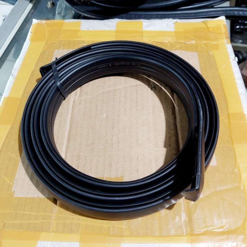 Jual KARET LIST ATAP/LIST MOULDING ROOF/KARET ROOF DAIHATSU SIRION ...