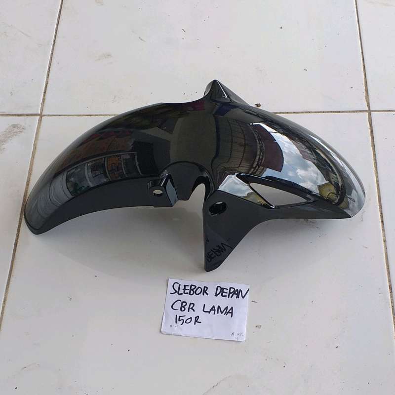 Honda CBR 150 2024 - Detail & Harga OTR Mei | Blibli