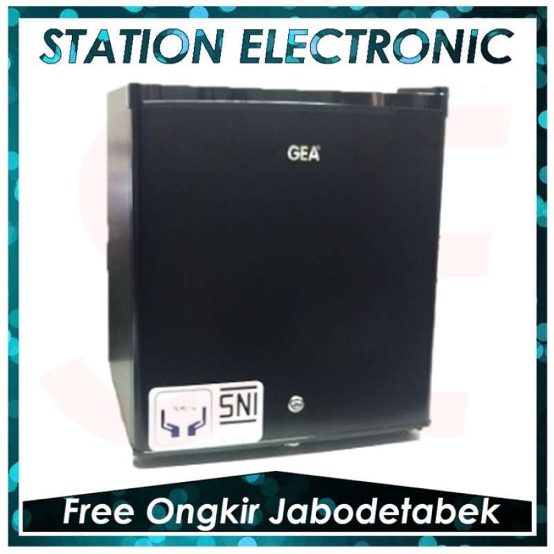 Promo Gea Mini Bar Rs-06Dr Kulkas Portable - Black Diskon 7% di Seller ...