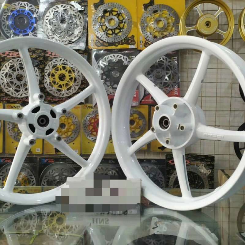 Jual Pelek Racing Rossi Sanca Model Rcb Yamaha Mx King Uk 160/215 -17 P ...