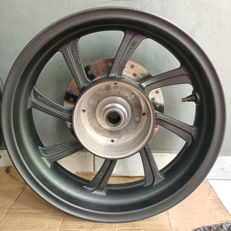 Jual Velg Pcx Lokal Pcx 150 Pnp Vario Pcx Cbu Dobel Disc Di Seller ...