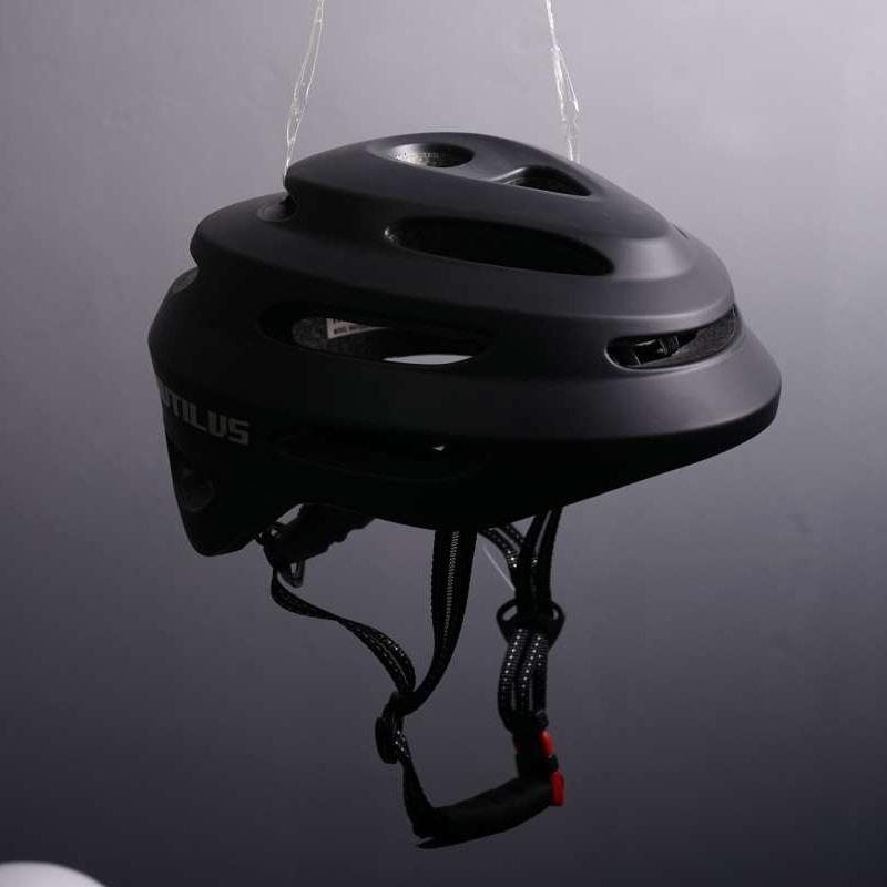 Jual Helm Sepeda NAUTILUS SHADOW MATTE BLACK MTB / Urban / Lipat ...