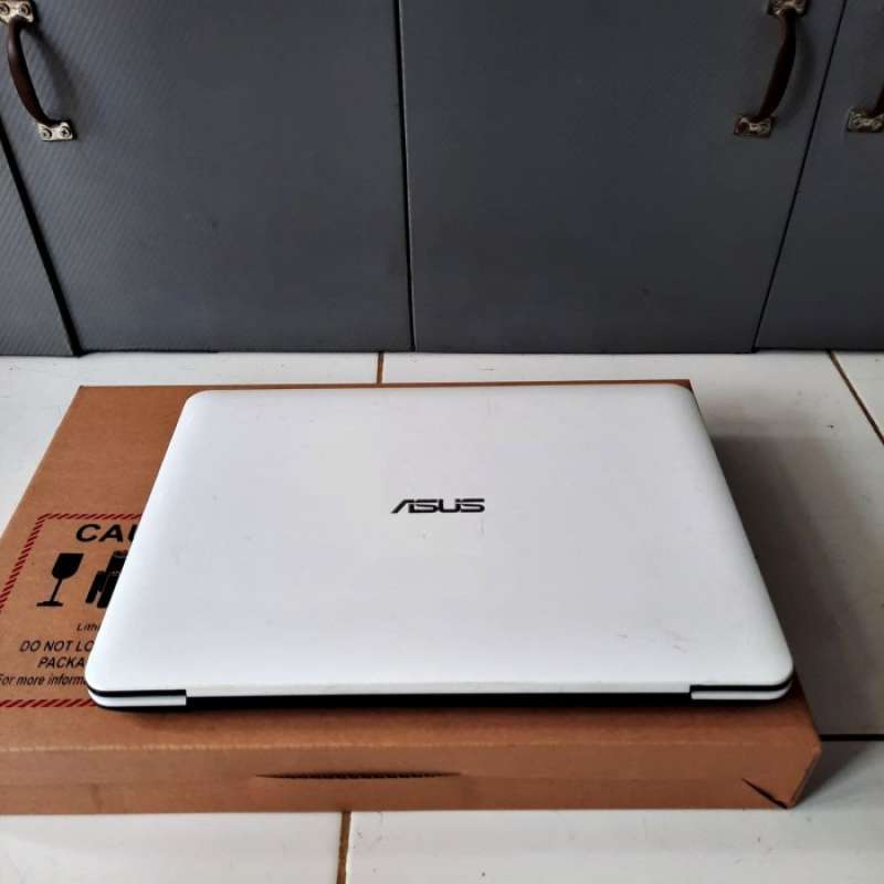 Jual Laptop Asus X455lab I3 4005u Ram 4/500gb Vga Intel Hd Layar 14inc ...