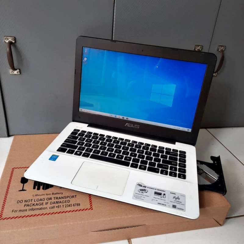 Jual Laptop Asus X455lab I3 4005u Ram 4/500gb Vga Intel Hd Layar 14inc ...
