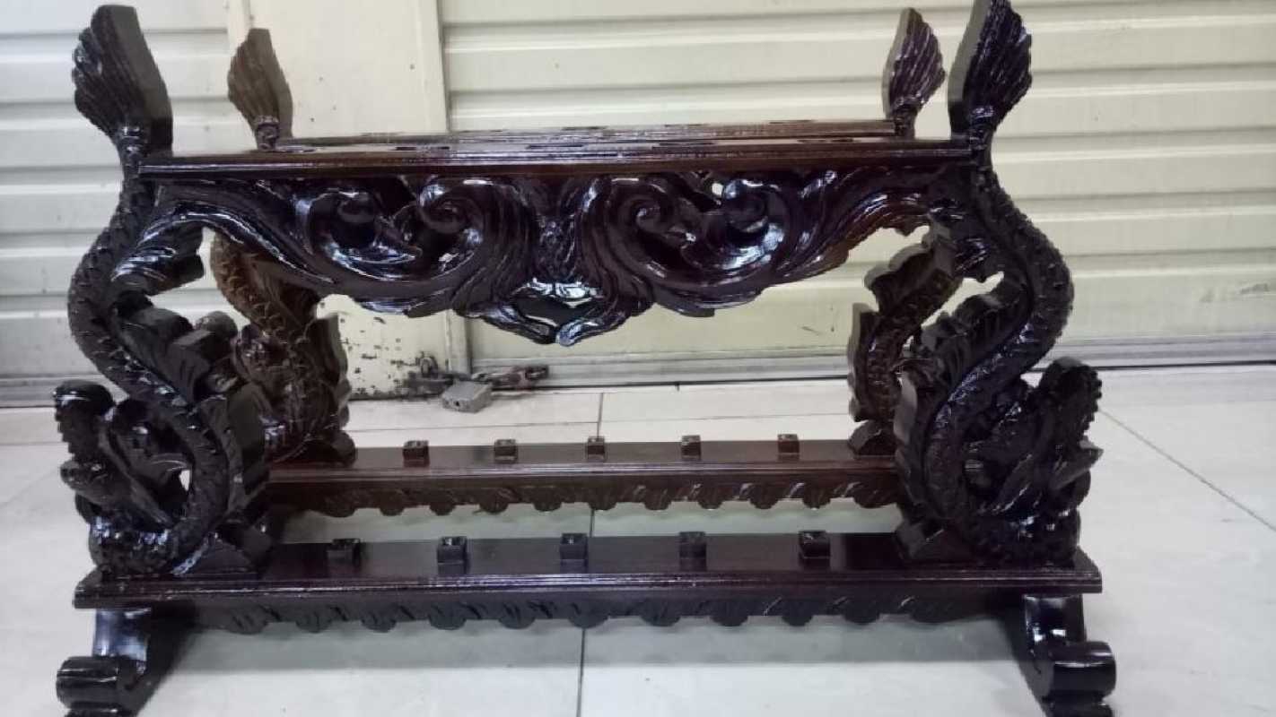 Jual Jagrak Keris Isi 5 Naga Ukiran Dari Kayu Garap Halus Di Seller ...