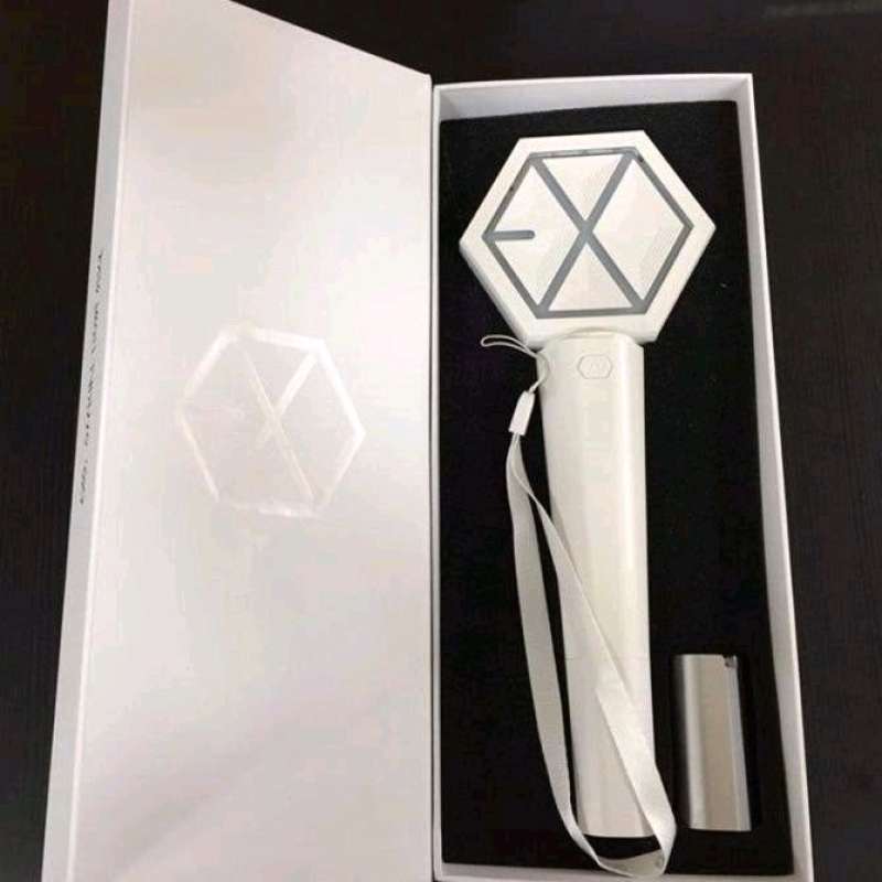 Deretan Idol K-Pop yang Akan Konser di Indonesia 2022 - Blibli Friends Deretan Idol K-Pop yang Akan Konser di Indonesia 2022 - Blibli Friends
