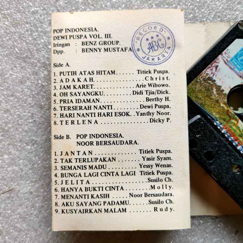 Jual Kaset Pita Pop Indonesia Dewi Puspa Adakah Putih Diatas Hitam Di Seller Aiekmazka - Klender ...