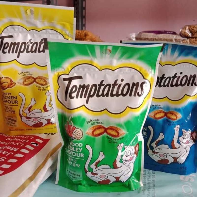 Jual Aneka Snack Temptation Snack Kucing Dg Aneka Rasa di Seller DENTA ...