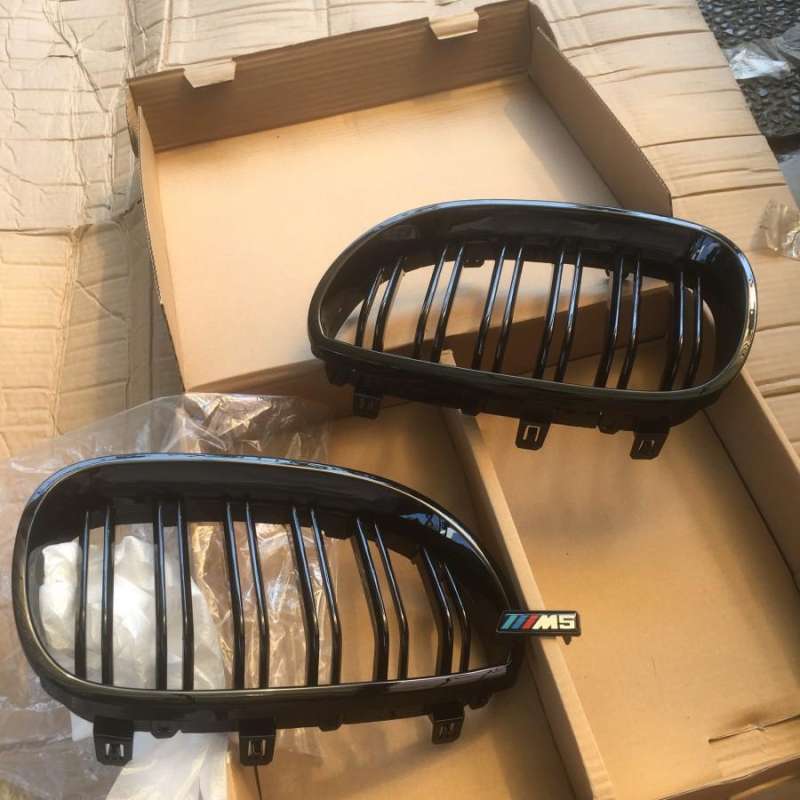 Jual Grill Double Slat BMW E60 M5 Style - Pre LCI - LCI - Black Glossy ...