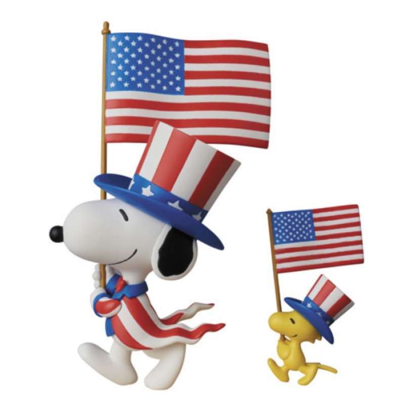 Promo UDF Peanuts Series 5 USA Snoopy & Woodstock 320 Ultra Detail ...