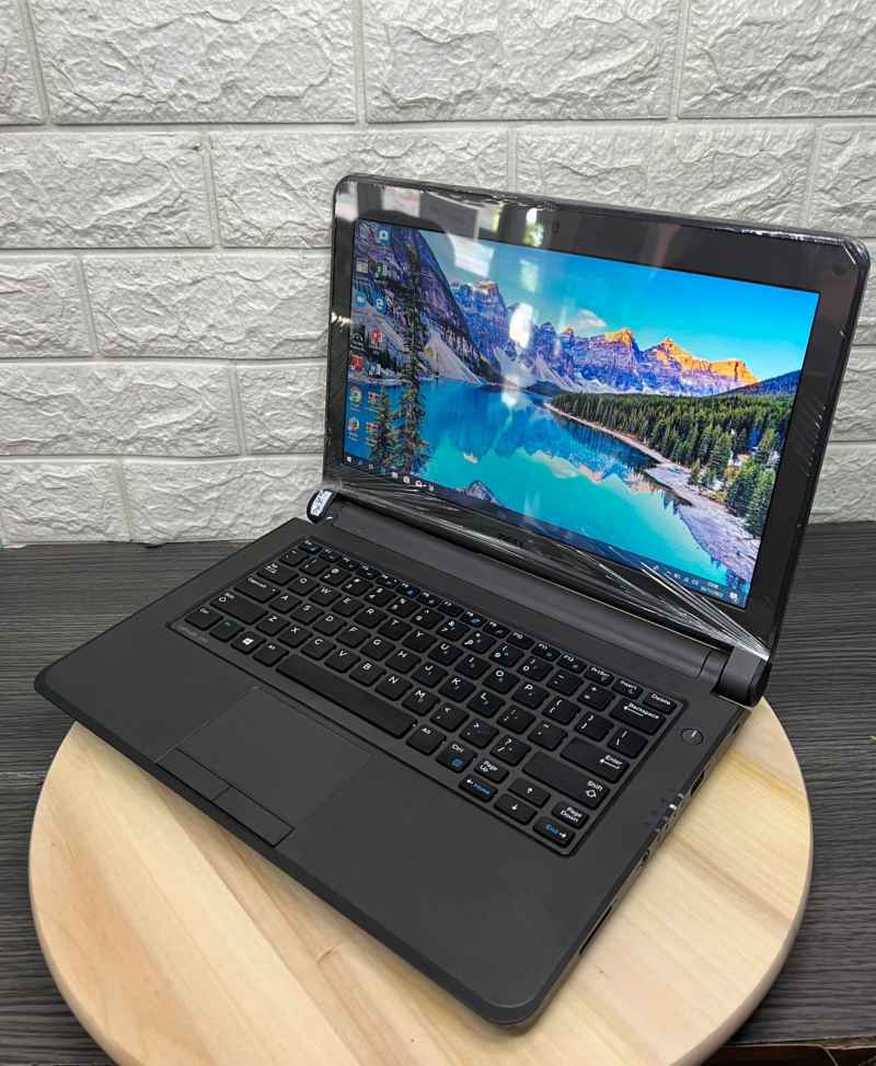 Jual LAPTOP DELL SUPER TIPIS SUPER SLIM, LAYAR 13.5in , DELL (14) RAM ...