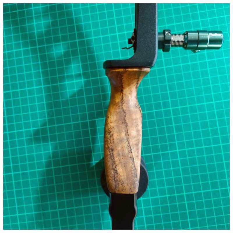 Jual Jual Hoyt Alero Custom Very Low Grip (Barebow) di Seller Maghfirah ...