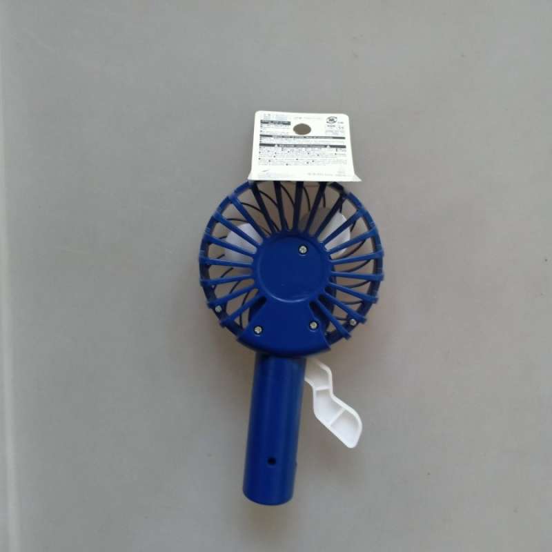 Jual Daiso Handy Fan Kipas Angin Tangan Manual Di Seller Warnawarnitoko ...
