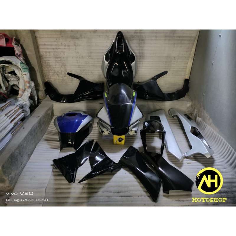 Promo FULLBODY YAMAHA R15 V3 DAN R15 LAMA MODEL R1 Diskon 5% di Seller ...