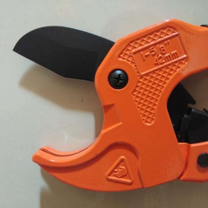 Promo Gunting Pipa Pvc Hitam 42Mm Camel Diskon 27% di Seller Auva Store ...