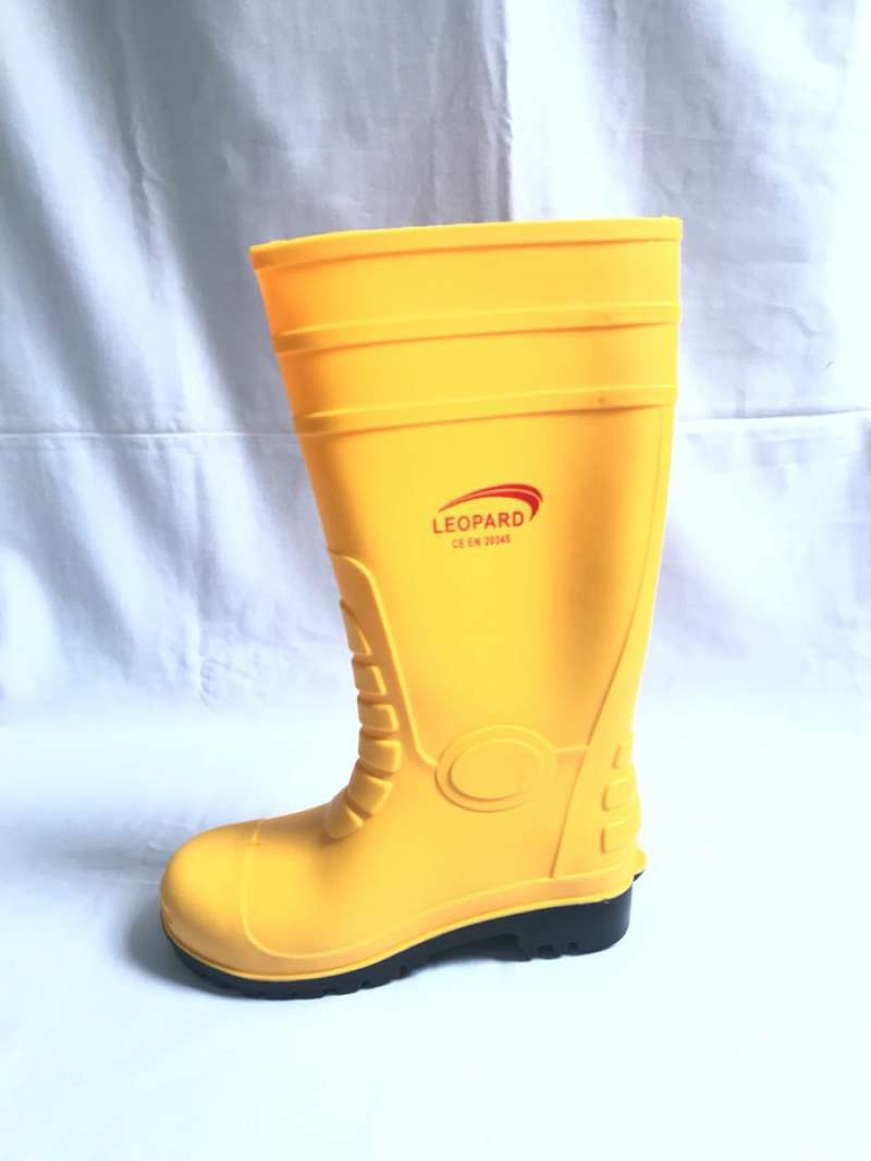 Jual Sepatu Boat Safety Ada Besi, Berat Dan Tebal Di Seller Axie Store ...