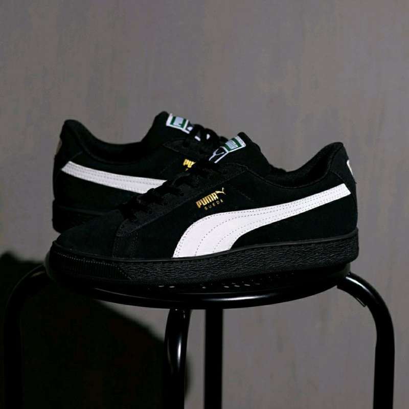 Promo Sepatu Puma Suede Black White Sole Black Original Pria Diskon 50% ...