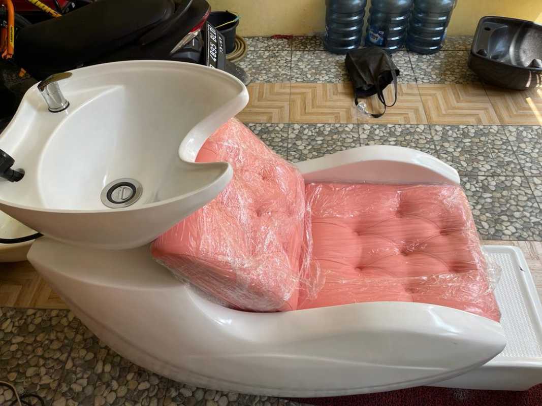 Jual kursi keramas duduk banana ,kursi cuci rambut harga pabrik,kursi ...