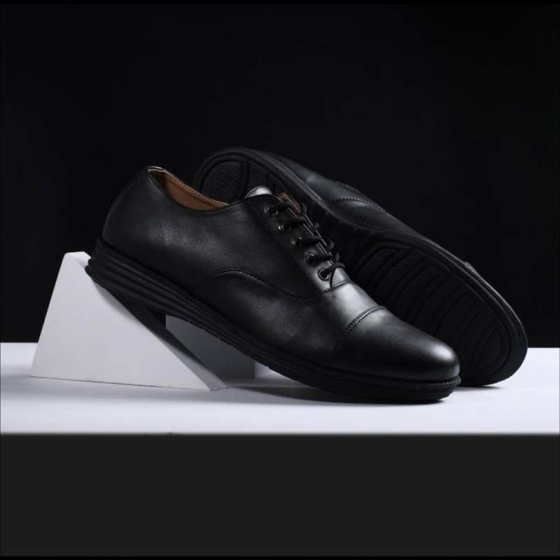 Jual OXFORD MANA BLACK |ManNeedMe x Monday| Sepatu Pantofel Pria Formal ...