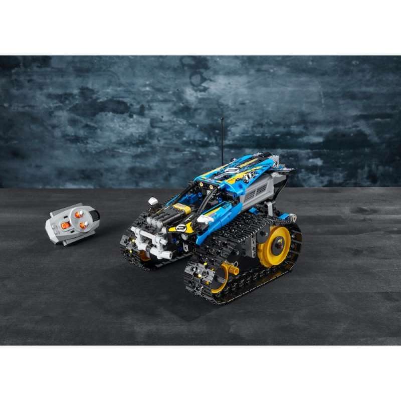 Jual Lego®️ Technic 42095 Remote-controlled Stunt Racer (324 Pieces) Di ...