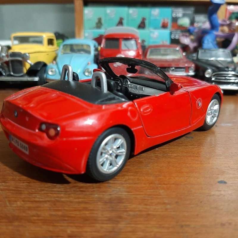 Jual DIECAST KINSMART BMW Z4 SCALE 1/32 di Seller Fatherandson ...